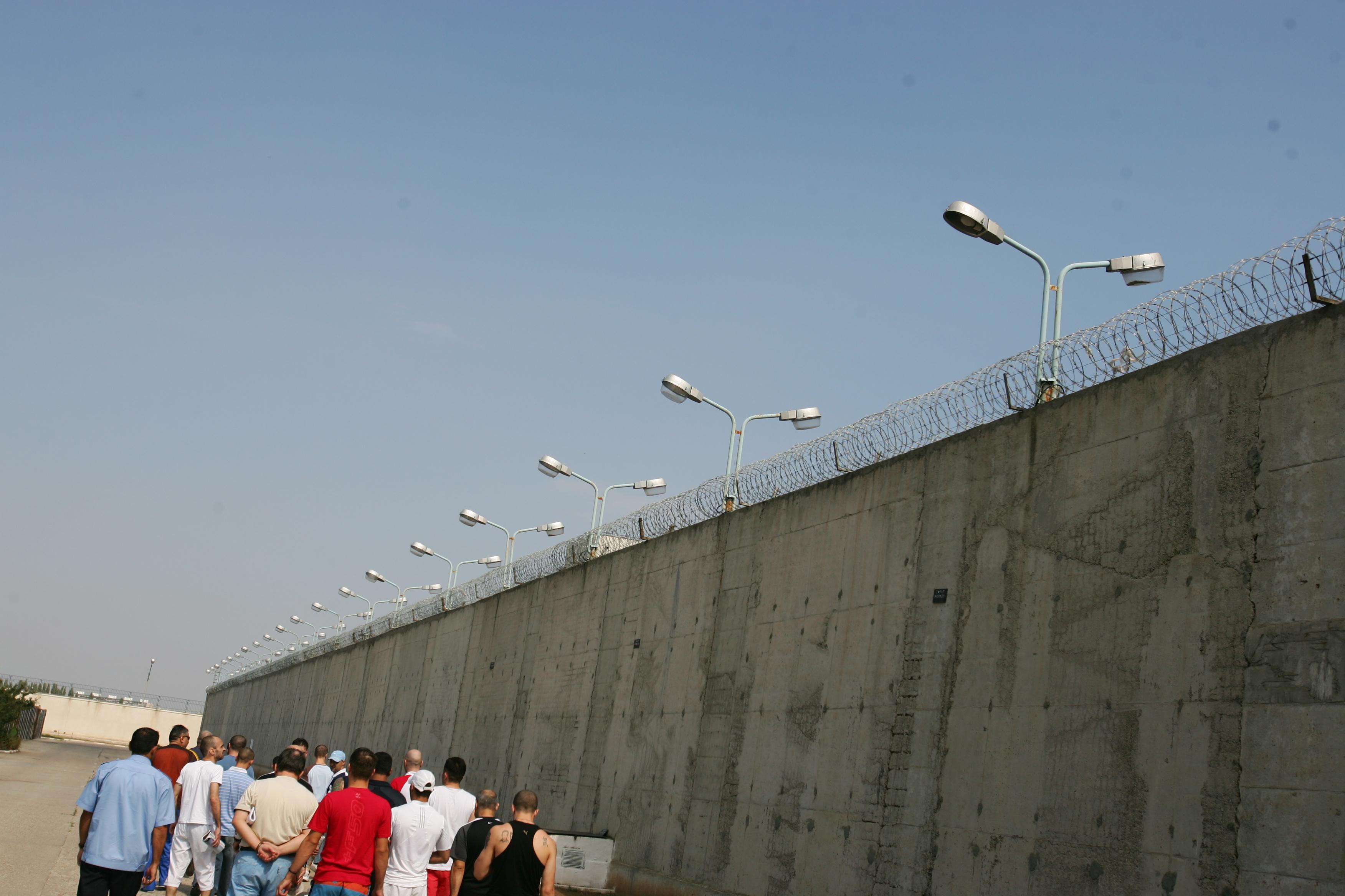 Penitenciarul Codlea inchiriaza detinuti