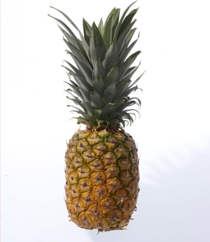 A tăiat un ananas și a devenit mai dulce și mai suculent. Ceea ce a ...