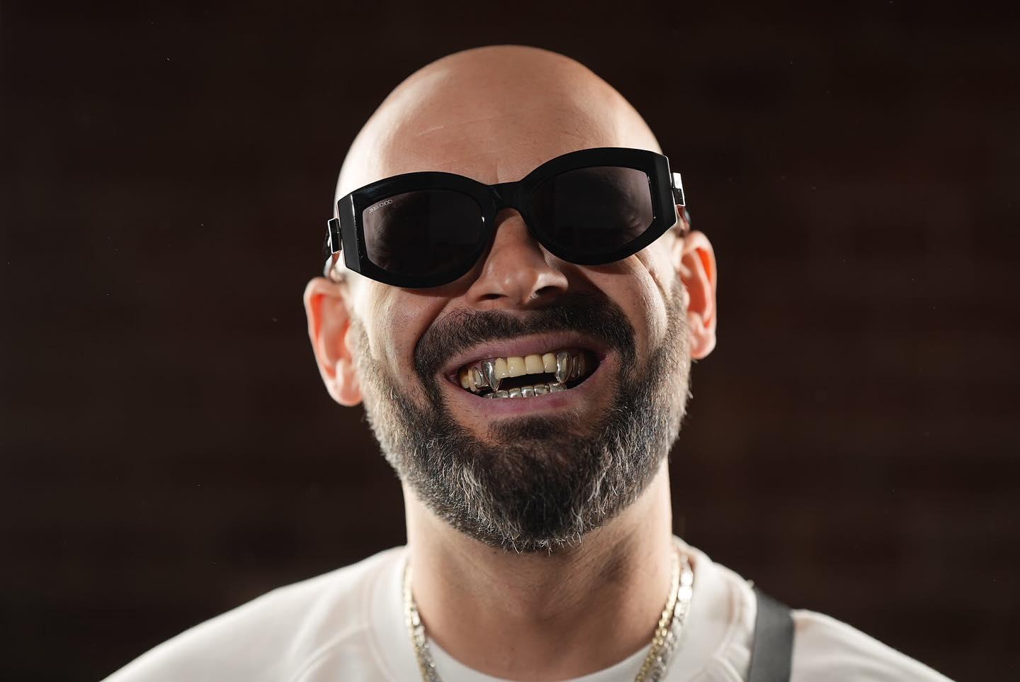 Rapper-ul Nosfe a fost înmormântat astăzi. Ce artiști l-au condus pe ...