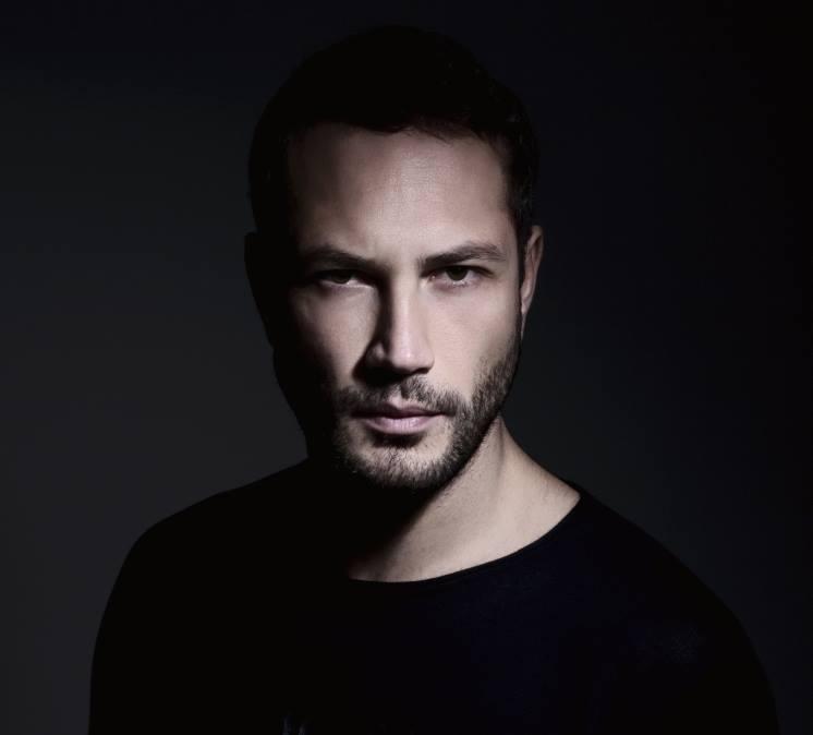 Volkan Çolpan, în rolul lui Kenan în serialul turcesc “Elif”