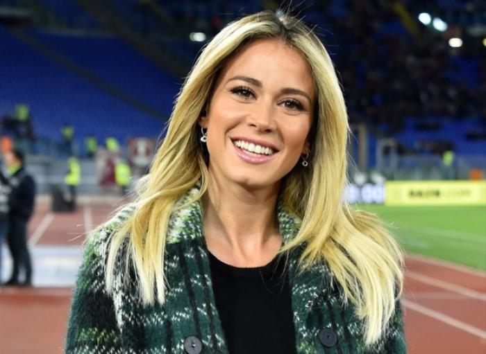 Diletta Leotta, prima apariție cu fiica sa pe coperta unei celebre ...